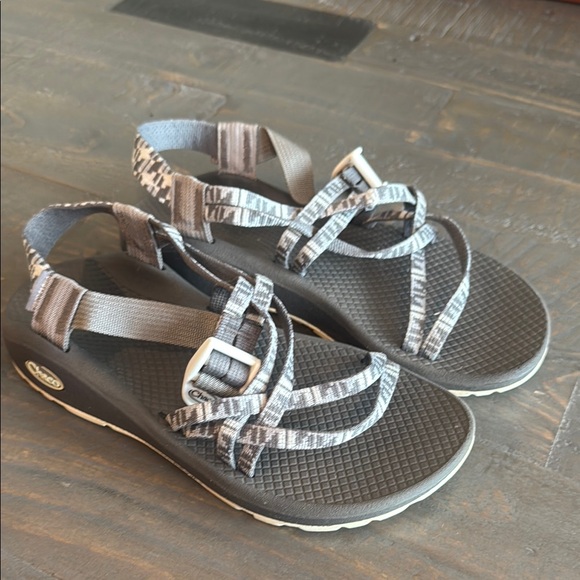 Chaco | Shoes | Chaco Gray Sandals With Adjustable Straps For Outdoor ...